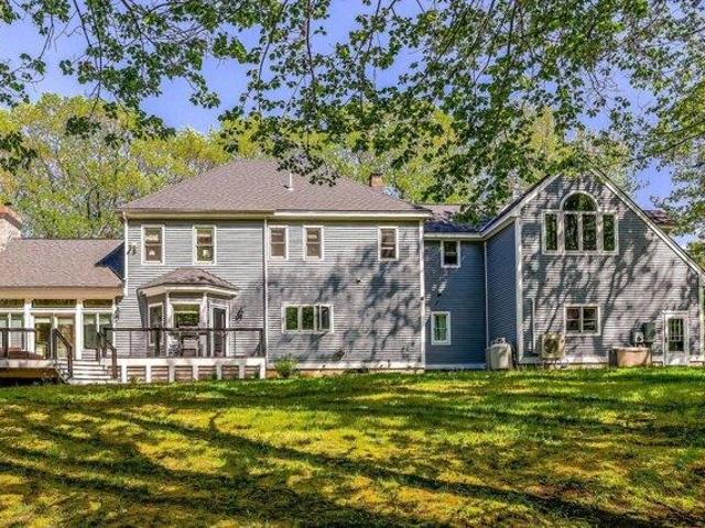 house with 4 bedroom, Kennebunk ME ES104787833
