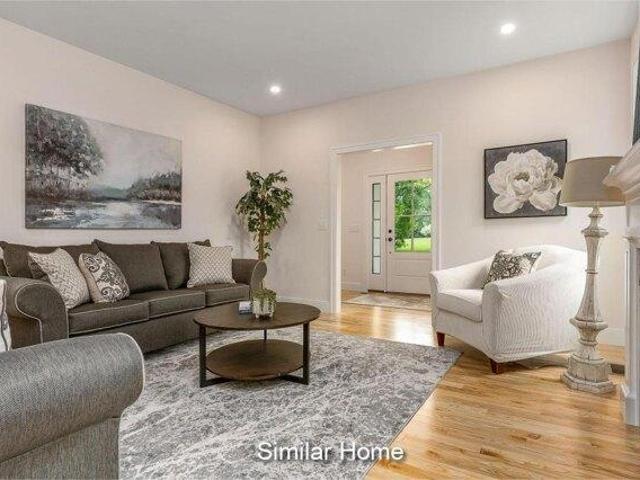 house with 4 bedroom, Kennebunk ME ES104809049