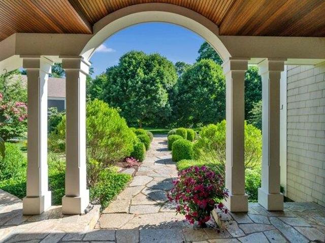 house with 4 bedroom, Kennebunk ME ES104848368