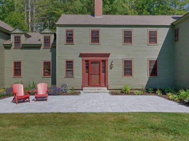 house with 4 bedroom, Kennebunk ME ES104266360