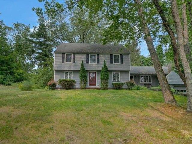 house with 4 bedroom, Kennebunk ME ES105204438