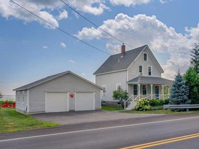 house with 4 bedroom, Kennebunk ME ES105228998