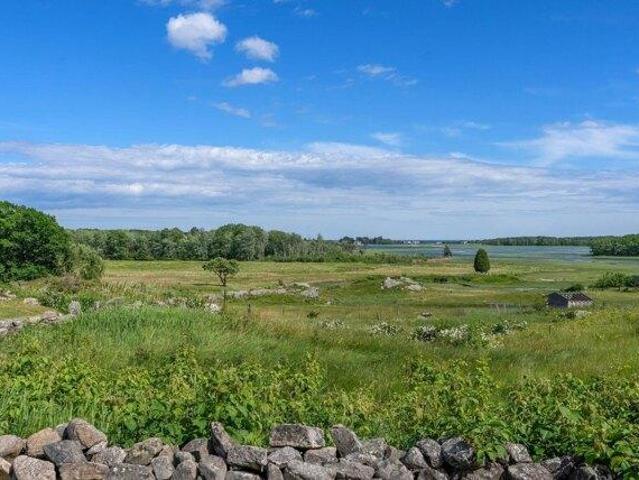 house with 4 bedroom, Kennebunkport ME ES104295785