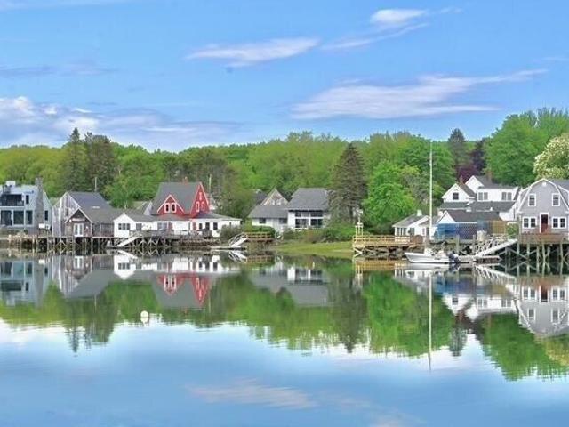 house with 4 bedroom, Kennebunkport ME ES104760759