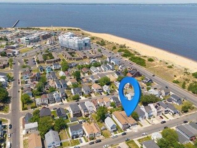house with 4 bedroom, Keansburg NJ ES102824657