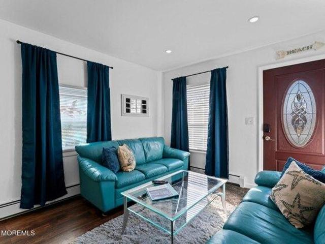 house with 4 bedroom, Keansburg NJ ES105156204
