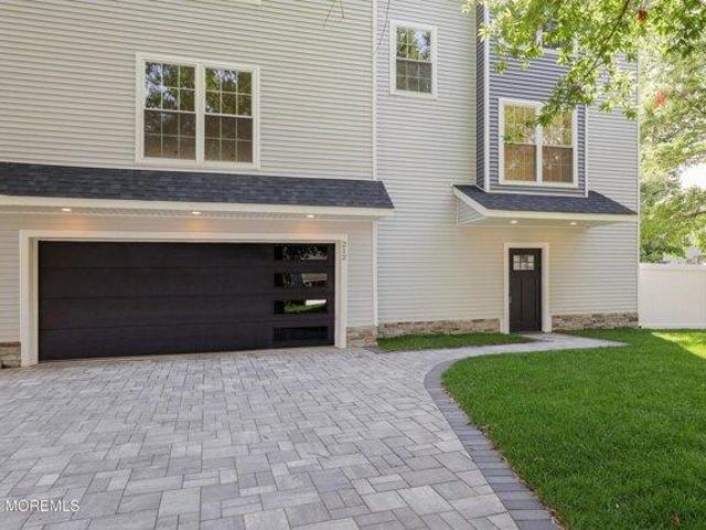 house with 4 bedroom, Keansburg NJ ES105174717