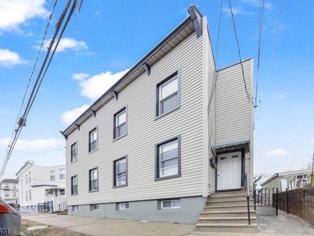 house with 4 bedroom, Kearny NJ DS101750106