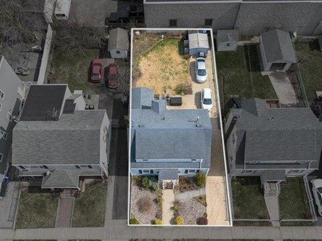house with 4 bedroom, Kearny NJ ES104148221