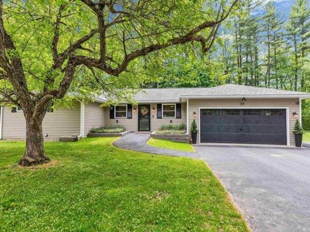 house with 4 bedroom, Keene NH DS103850333