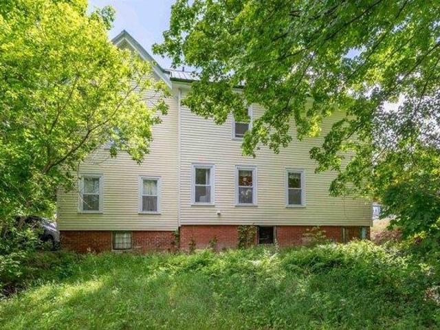 house with 4 bedroom, Keene NH ES103433881