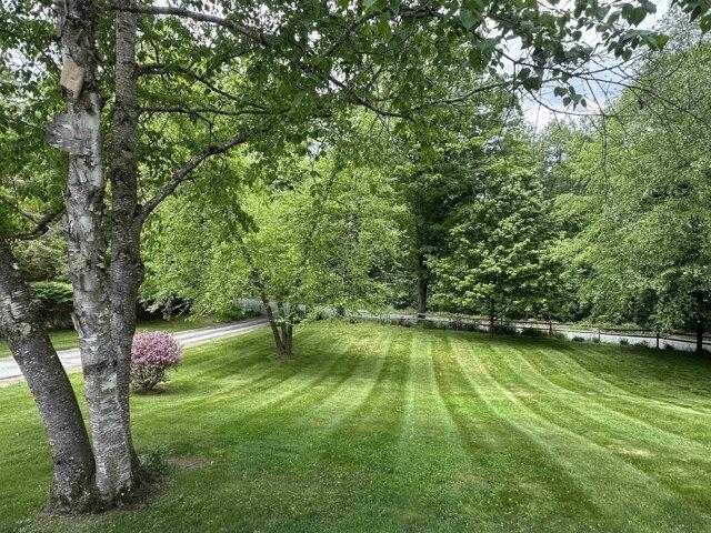 house with 4 bedroom, Keene NH ES104655222