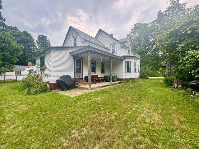 house with 4 bedroom, Keene NH ES104788506