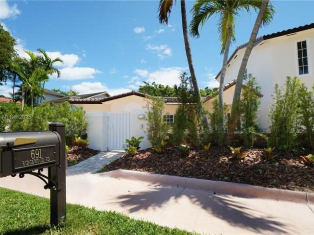 house with 4 bedroom, Key Biscayne FL FL DS102395024