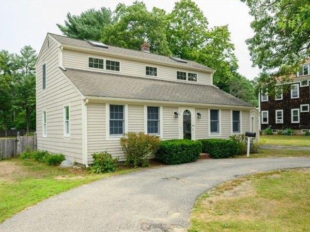 house with 4 bedroom, Kingston MA ES104477625