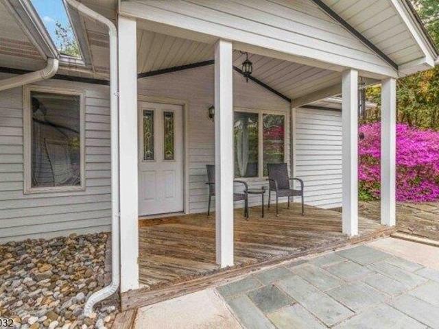 house with 4 bedroom, Kinnelon NJ DLS102561168