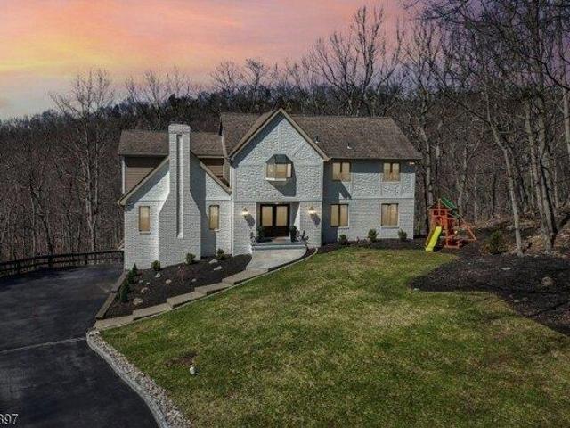 house with 4 bedroom, Kinnelon NJ DS102761409