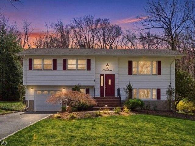 house with 4 bedroom, Kinnelon NJ DS102761680