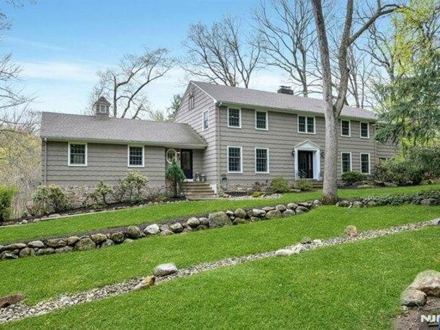 house with 4 bedroom, Kinnelon NJ DS102779110