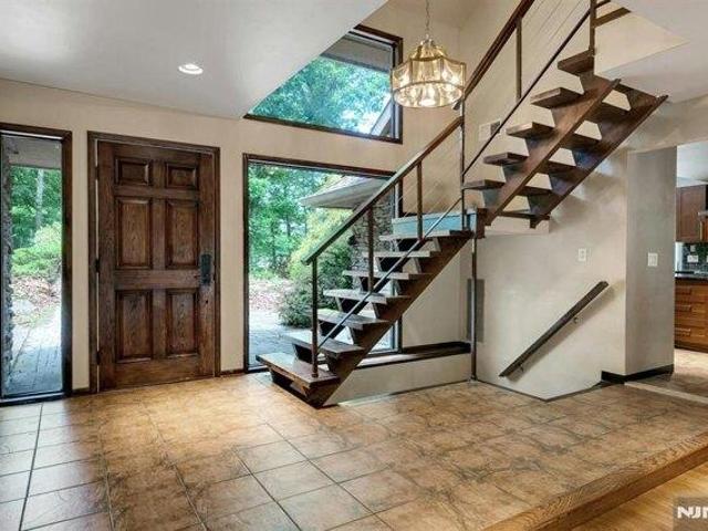 house with 4 bedroom, Kinnelon NJ ES105206462