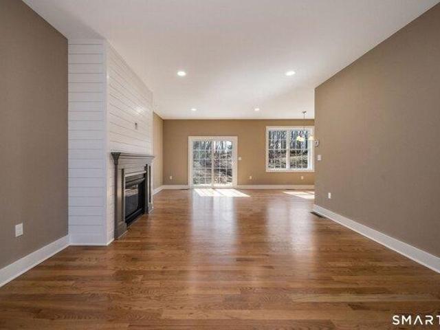 house with 4 bedroom, Killingworth CT ES103188135