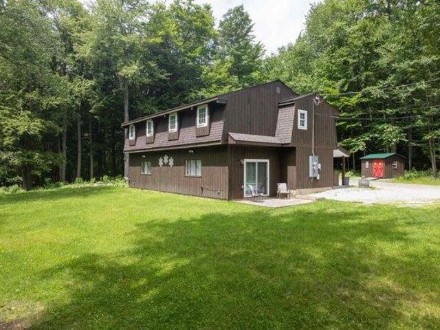 house with 4 bedroom, Killington VT DS104192258