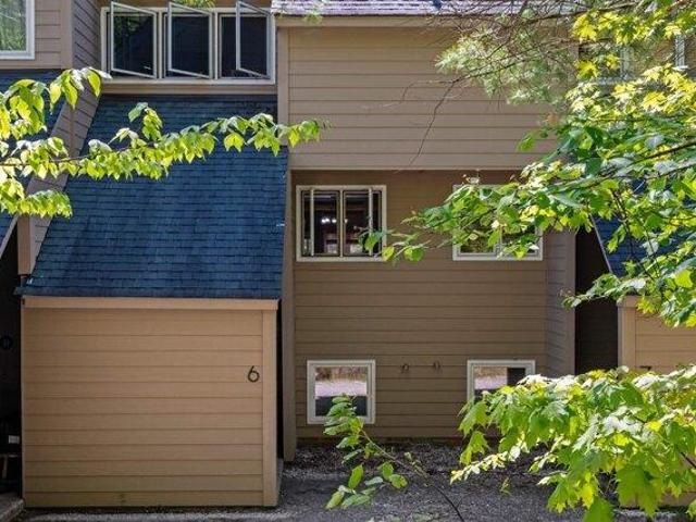 house with 4 bedroom, Killington VT ES104920183