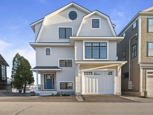 house with 4 bedroom, Kittery ME DS102584611