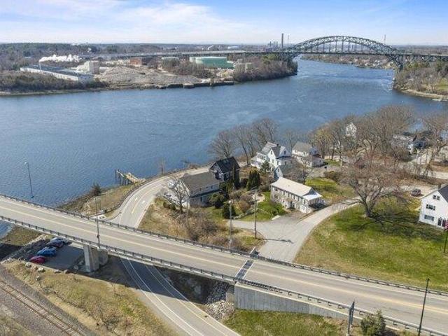 house with 4 bedroom, Kittery ME ES104511248