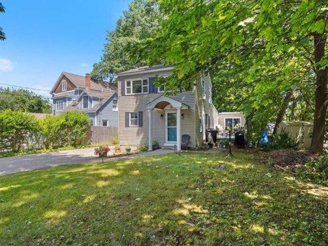 house with 4 bedroom, Kittery ME ES104808114