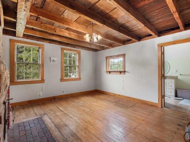 house with 4 bedroom, Kittery ME ES105095005