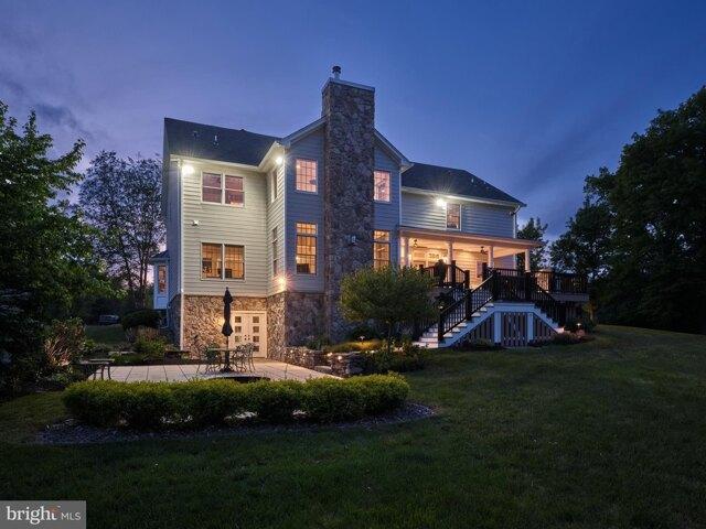 house with 4 bedroom, Lambertville NJ DLS102315093