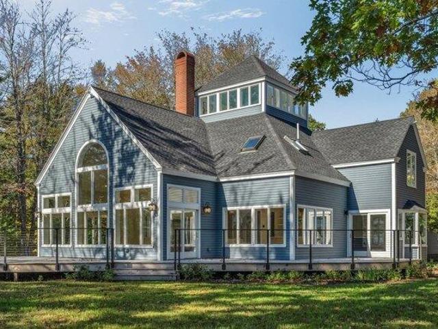 house with 4 bedroom, Lamoine ME DS103100028