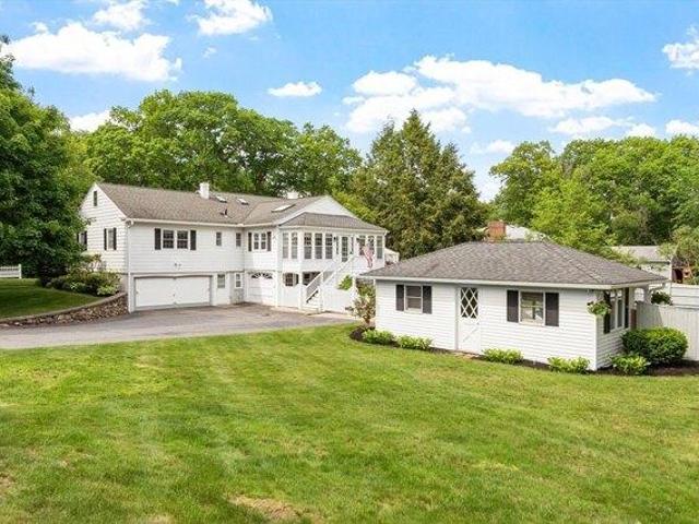 house with 4 bedroom, Lancaster MA DLS102780285