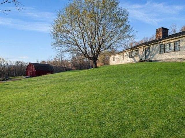 house with 4 bedroom, Lancaster NH ES104869504