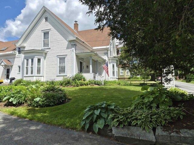 house with 4 bedroom, Lancaster NH ES105124460