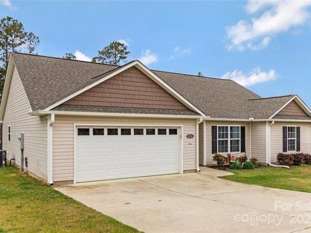 house with 4 bedroom, Lancaster SC DS89451759