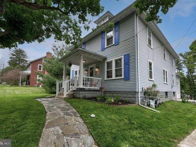 house with 4 bedroom, Lancaster PA DS103625390
