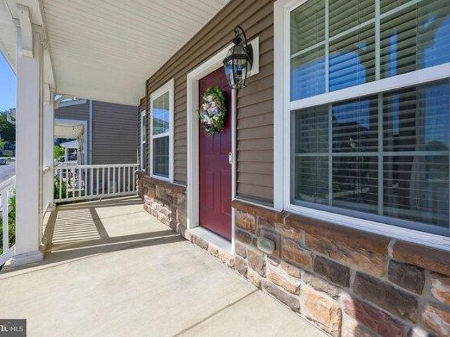 house with 4 bedroom, Lancaster PA DS103627191