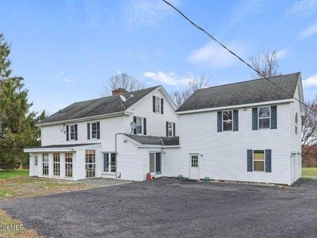 house with 4 bedroom, Lanesborough MA ES104848197