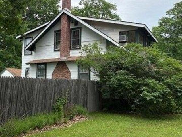 house with 4 bedroom, Lanesborough MA ES105041110