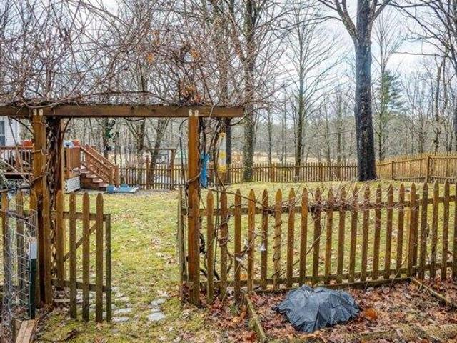 house with 4 bedroom, Langdon NH ES103185229
