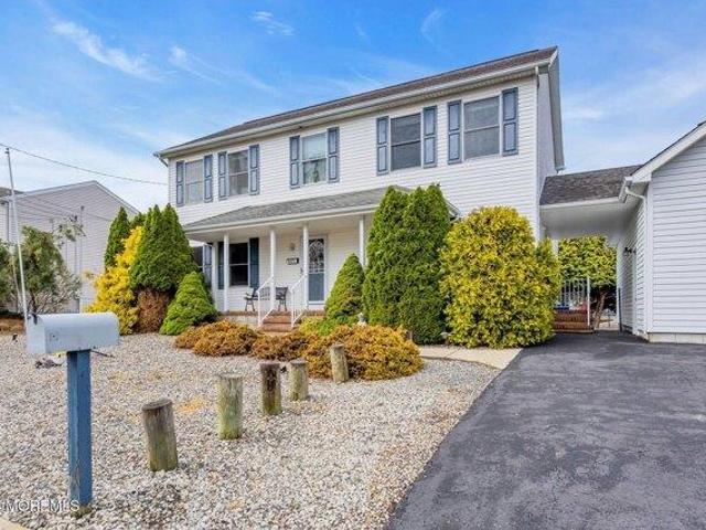 house with 4 bedroom, Lanoka Harbor NJ ES105191634