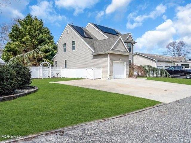house with 4 bedroom, Lanoka Harbor NJ ES102827971