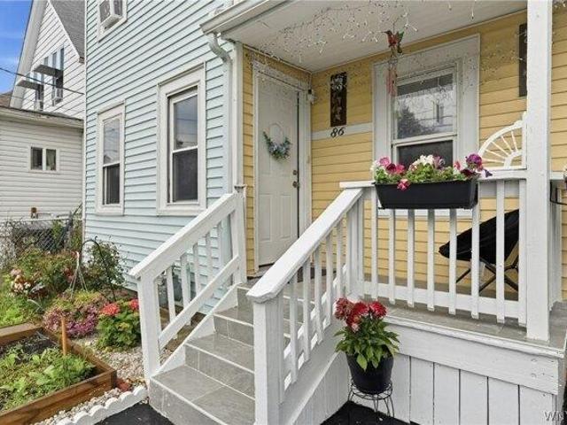 house with 4 bedroom, Lackawanna NY ES104904415
