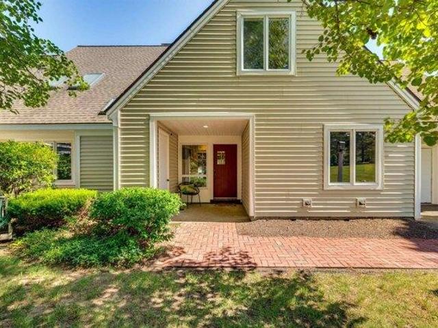 house with 4 bedroom, Laconia NH DLS102158706