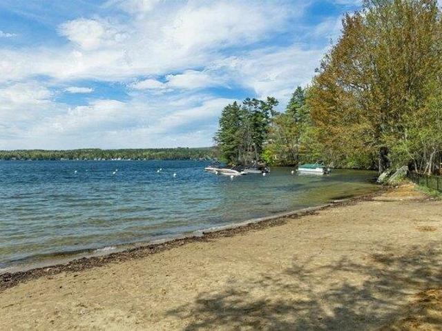house with 4 bedroom, Laconia NH DLS102633197