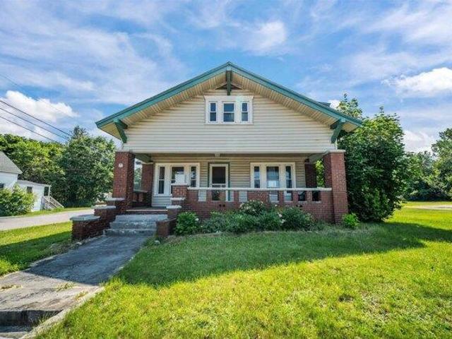 house with 4 bedroom, Laconia NH DS104009460