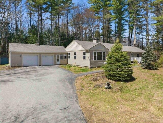 house with 4 bedroom, Laconia NH DS102255302