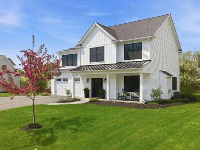 house with 4 bedroom, Laconia NH DS103222314